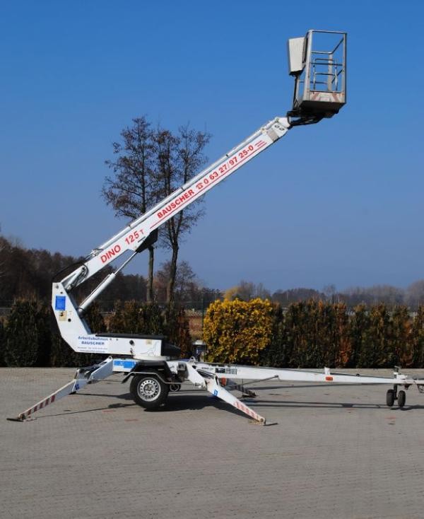 HOOGWERKER 12,5 MTR – Derks Verhuur